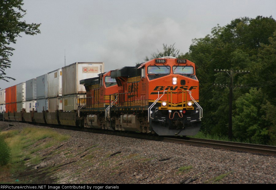BNSF 7615